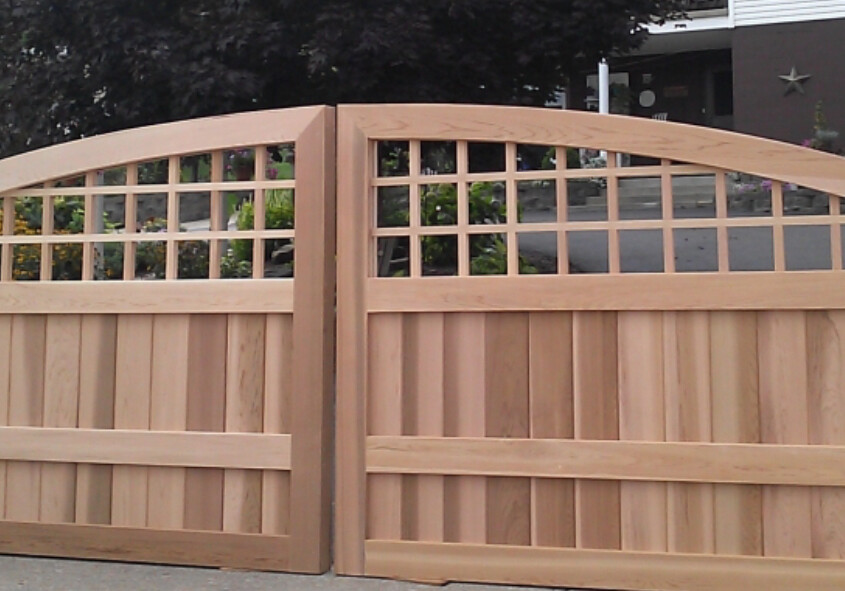 Mesa Wood Gates - Custom Wood Gates For Driveways & Home Entry